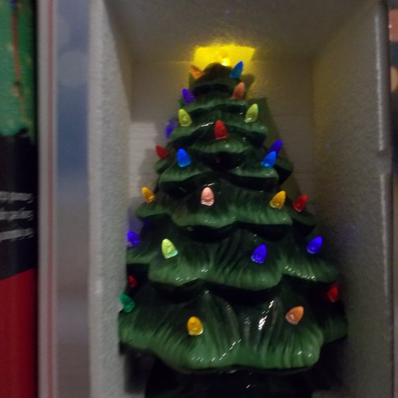 Dept. 56 | Holiday | Dept 56 4 Lighted Tree Nwt | Poshmark